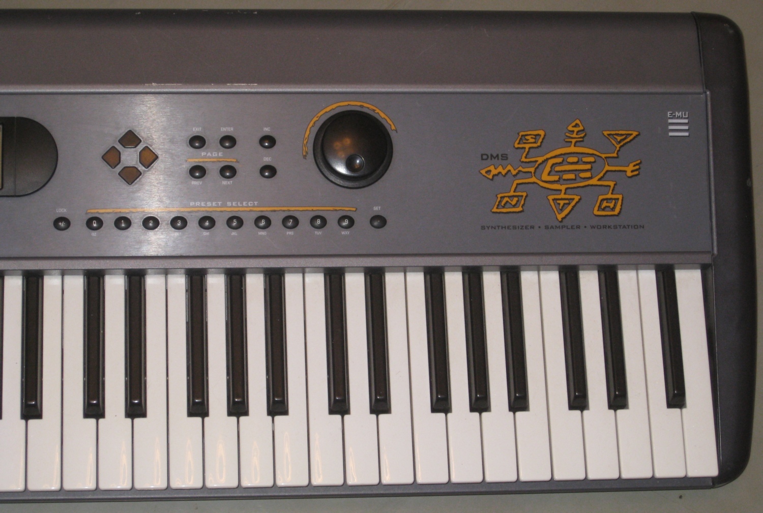 Infrequent Sound [sex.tex] technology: E-mu E-Synth Keyboard